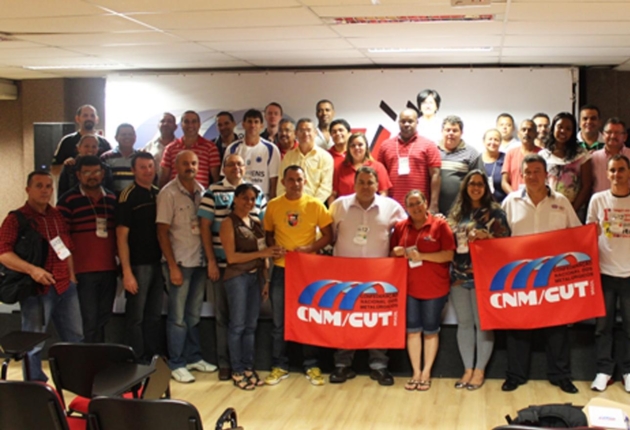 CNM/CUT debate segurança do trabalhador nos setores de máquinas e prensas