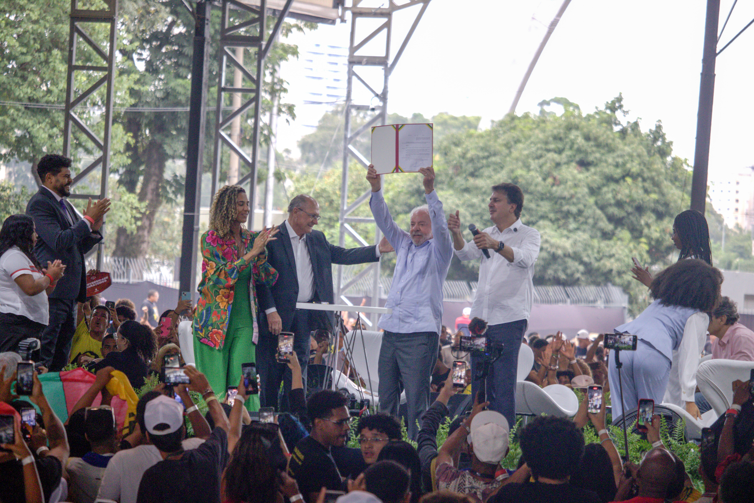 Com Lula, ato celebra 14 anos da Lei de Cotas e 21 anos do Prouni
